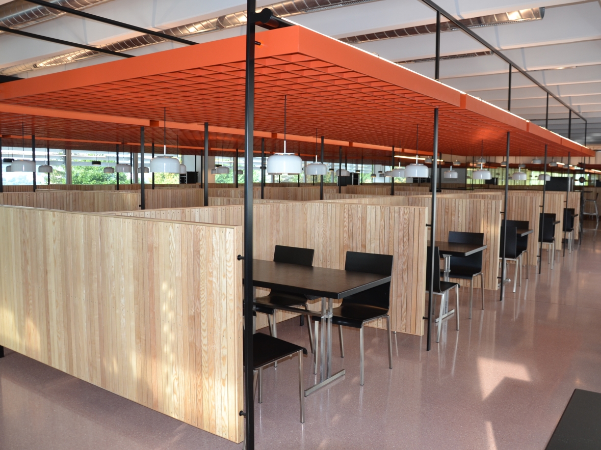 Renovation of the ORF canteen | fk Kolar Wooden mouldings